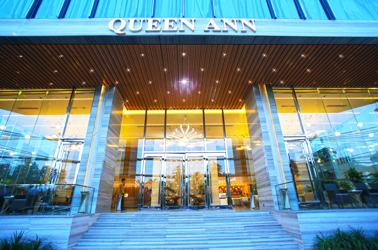 Queen Ann Hotel - Phú Long